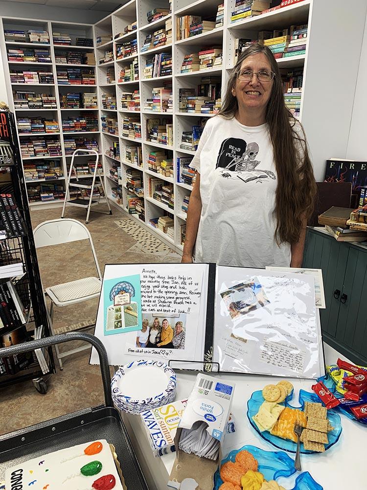 Annette’s Book Nook Resupplied… Again - Heritage Palms Golf and Country ...